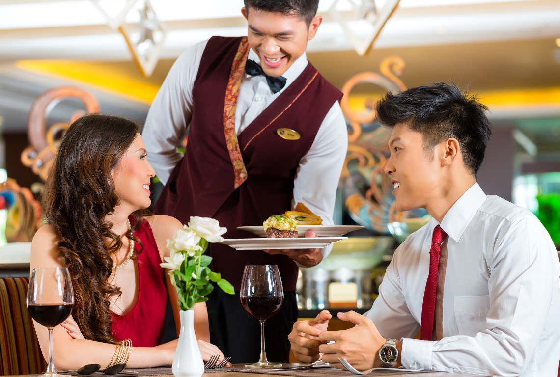 Peran Front of House Restaurant Dan Teknologi Yang Dibutuhkan